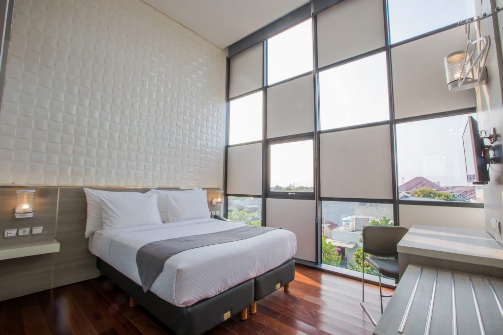 Deluxe Room – The Alimar